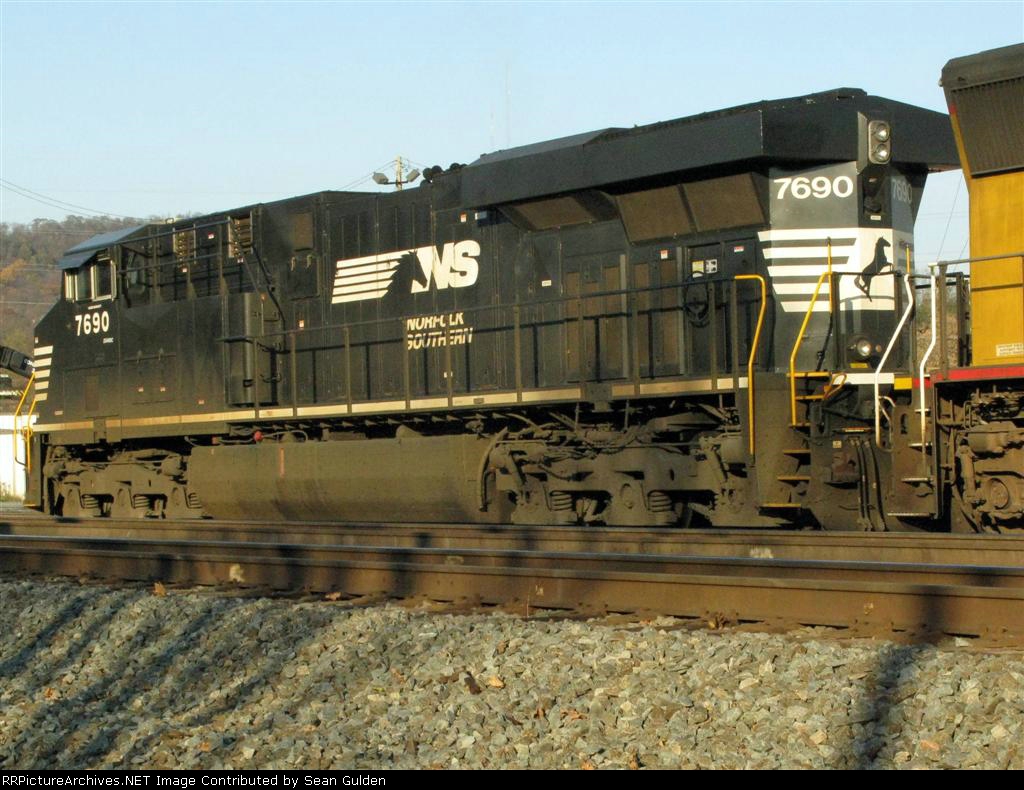 NS GE ES40DC 7690